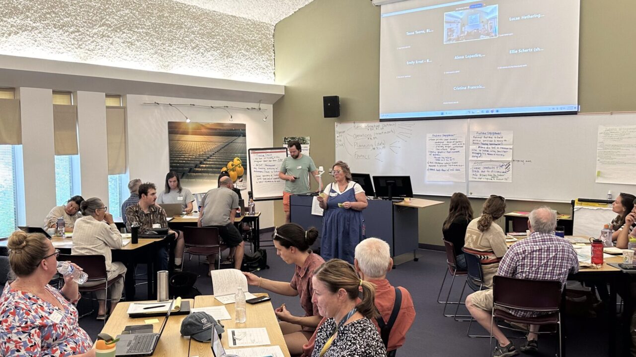 Home - Stinknet Stay Away